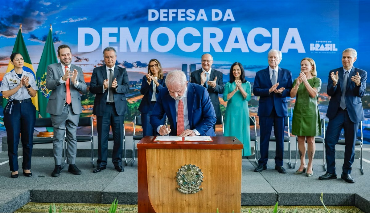 Lula veta PL da Dosimetria e Congresso retoma debate sobre penas do 8 ...